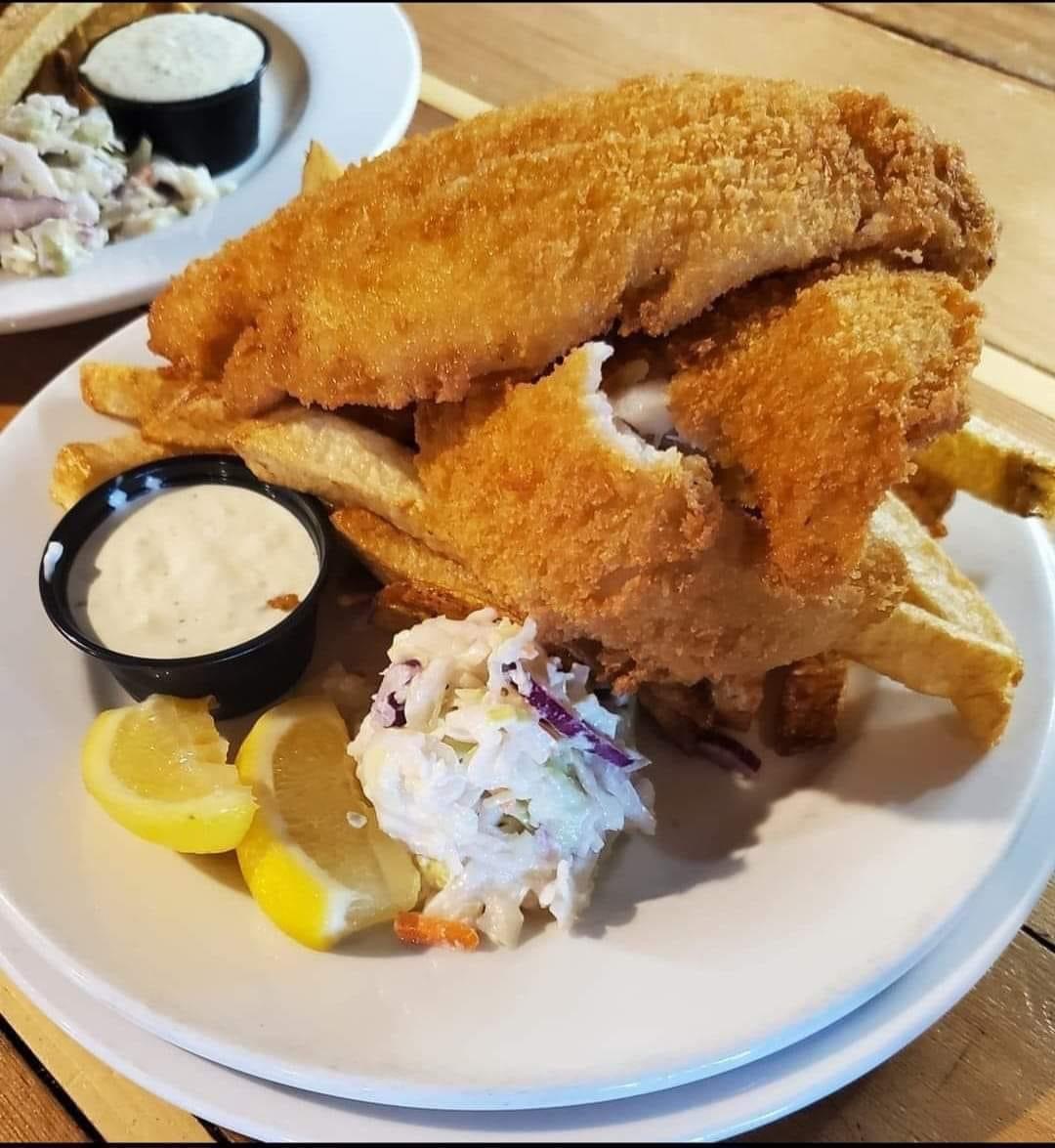 Mount Brenton Pub – Mount Brenton Golf Course